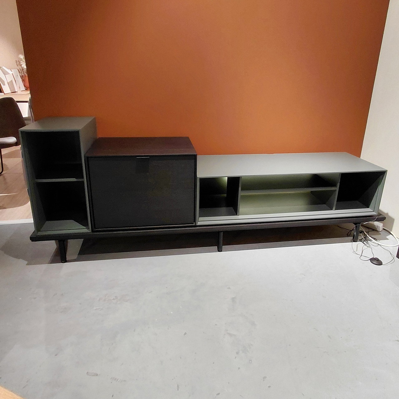 Mueble de TV XOOON Elements | €1,108 | Whoppah