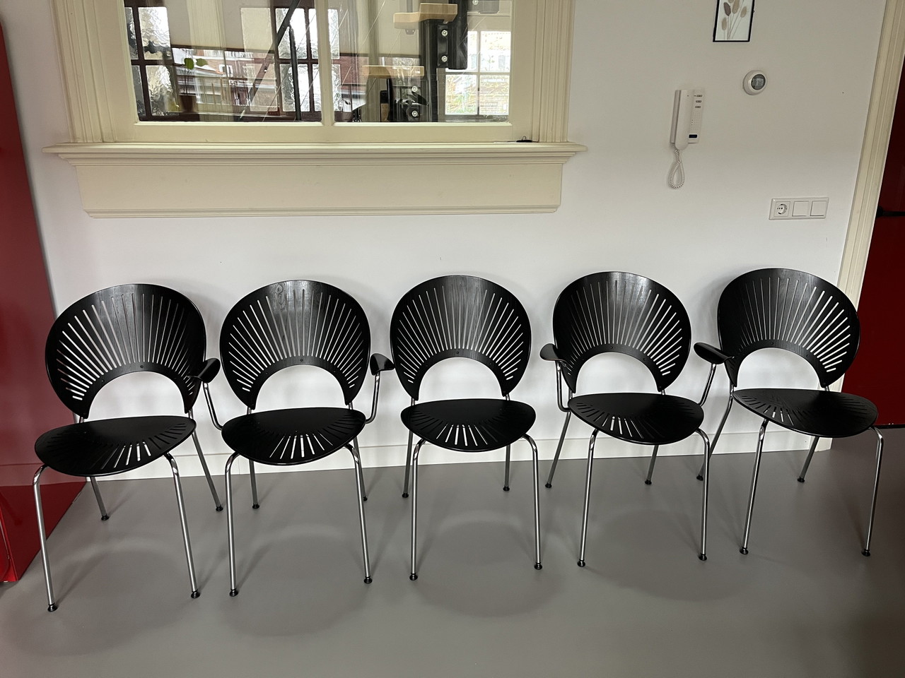 5x Trinidad dining chairs by Nanna Ditzel | €2,250 | Whoppah