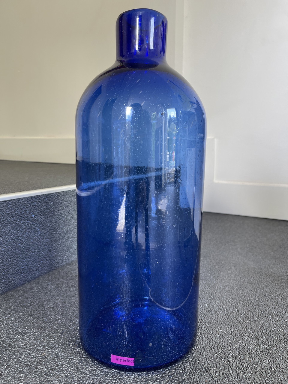 Vase Imperfect Design | €65 | Whoppah