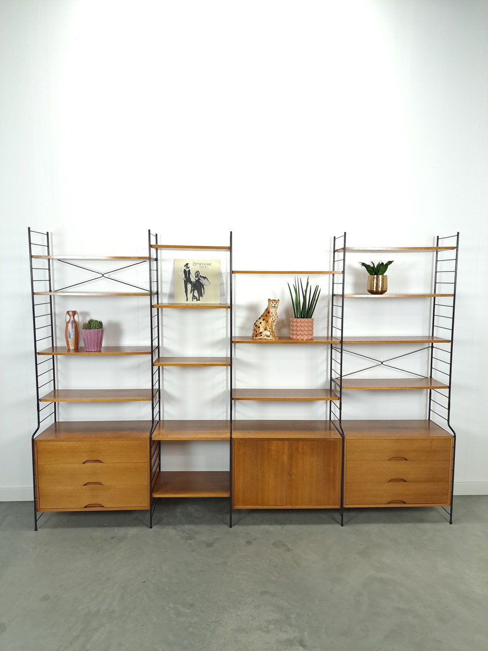 Teak WHB String Module Freestanding LP Wall System | €2,575 | Whoppah