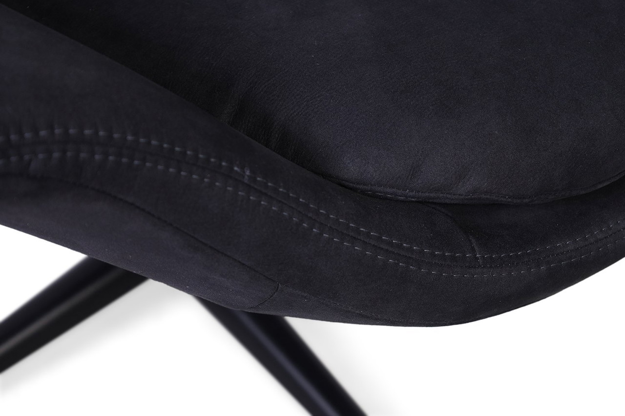 Flexlux Stilo armchair | €789 | Whoppah