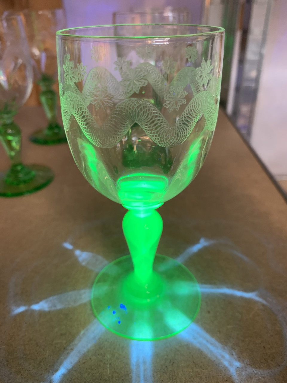 7x Uraline Vintage Liqueur Glass with Engraving | €180 | Whoppah