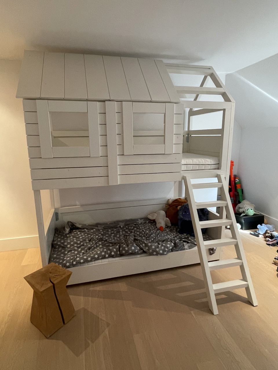 Tree house bed double from furniture maker The Two Bears | €685 | Whoppah