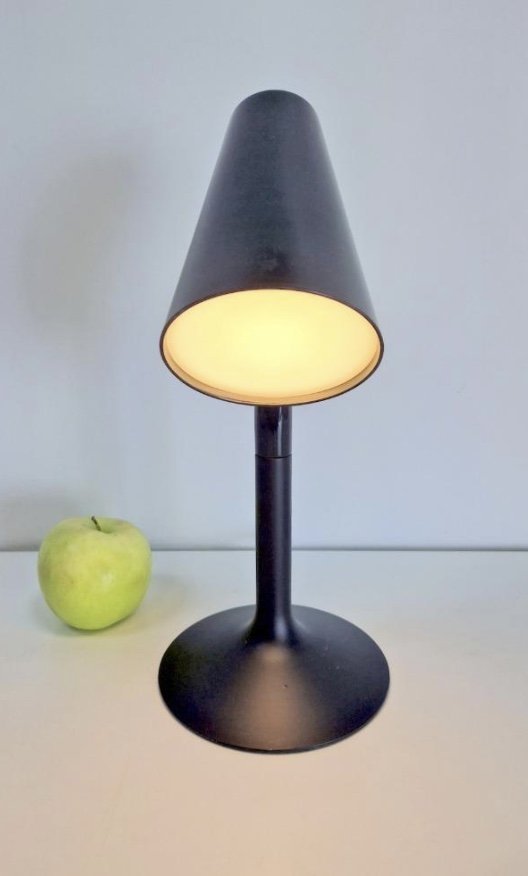 Philips Lirio Piculet Table Lamp Led Black | €39 | Whoppah
