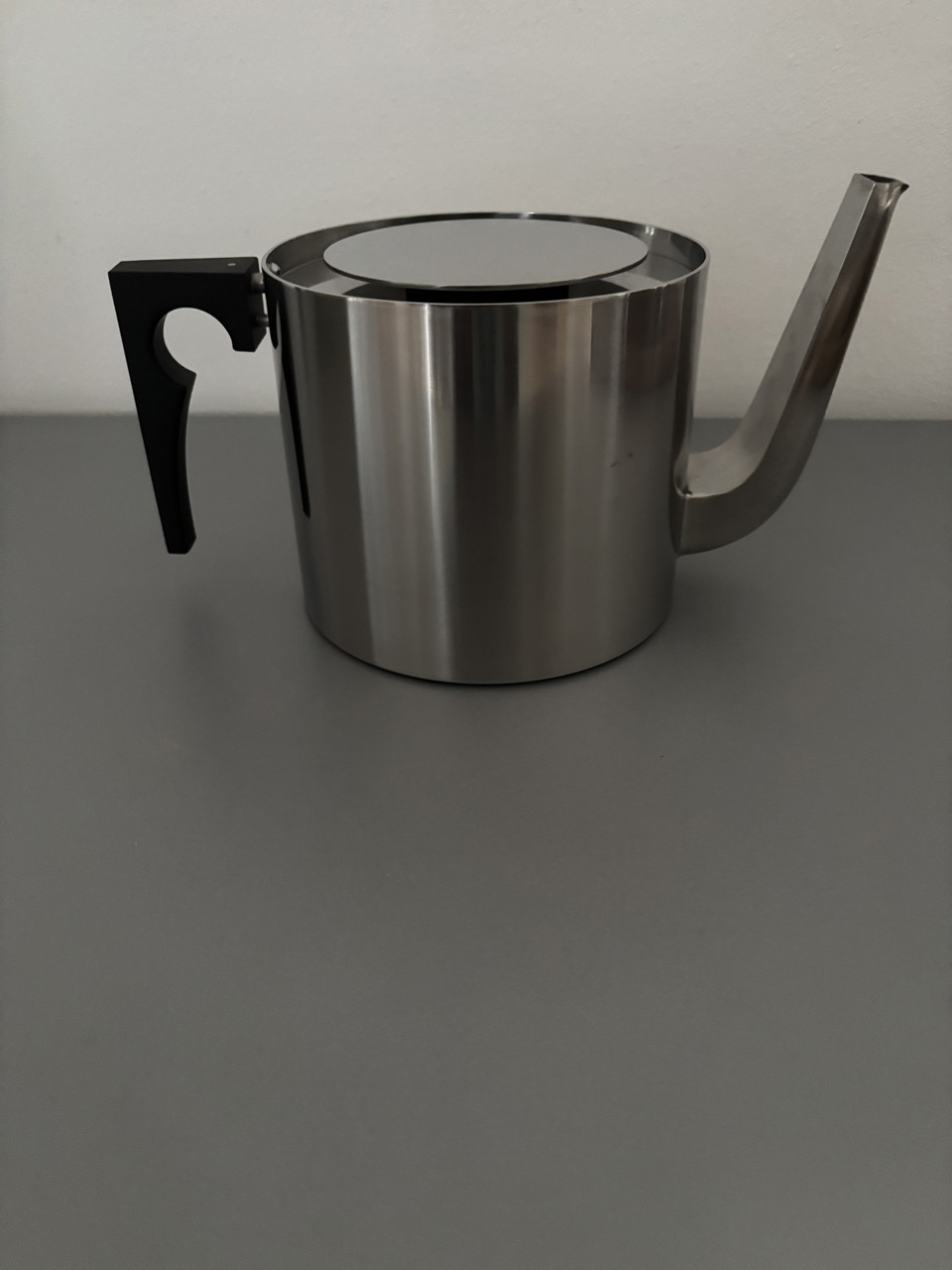 Stelton Teekanne Cylinda Arne Jacobsen | €130 | Whoppah