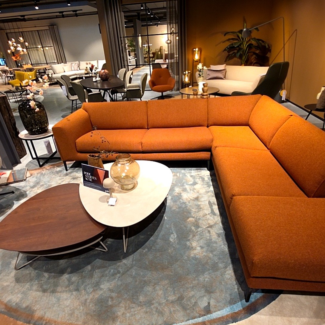 Pode Fold hoekbank | €4,589 | Whoppah