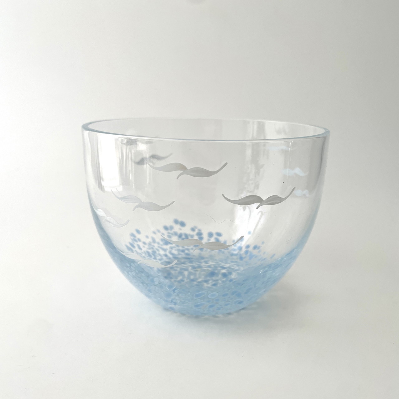 Vintage Lindshammar Blue Glass Bowl Handpainted Birds | €39 | Whoppah
