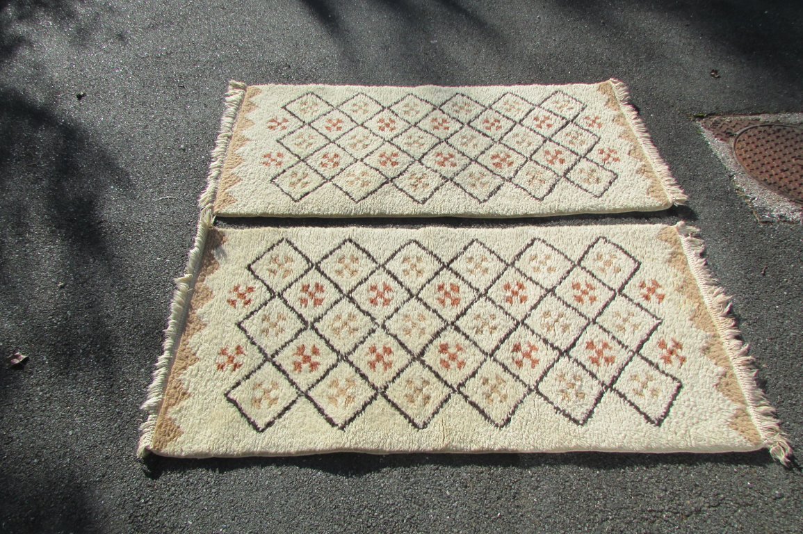 Pair of North African Berber-style rugs | €150 | Whoppah