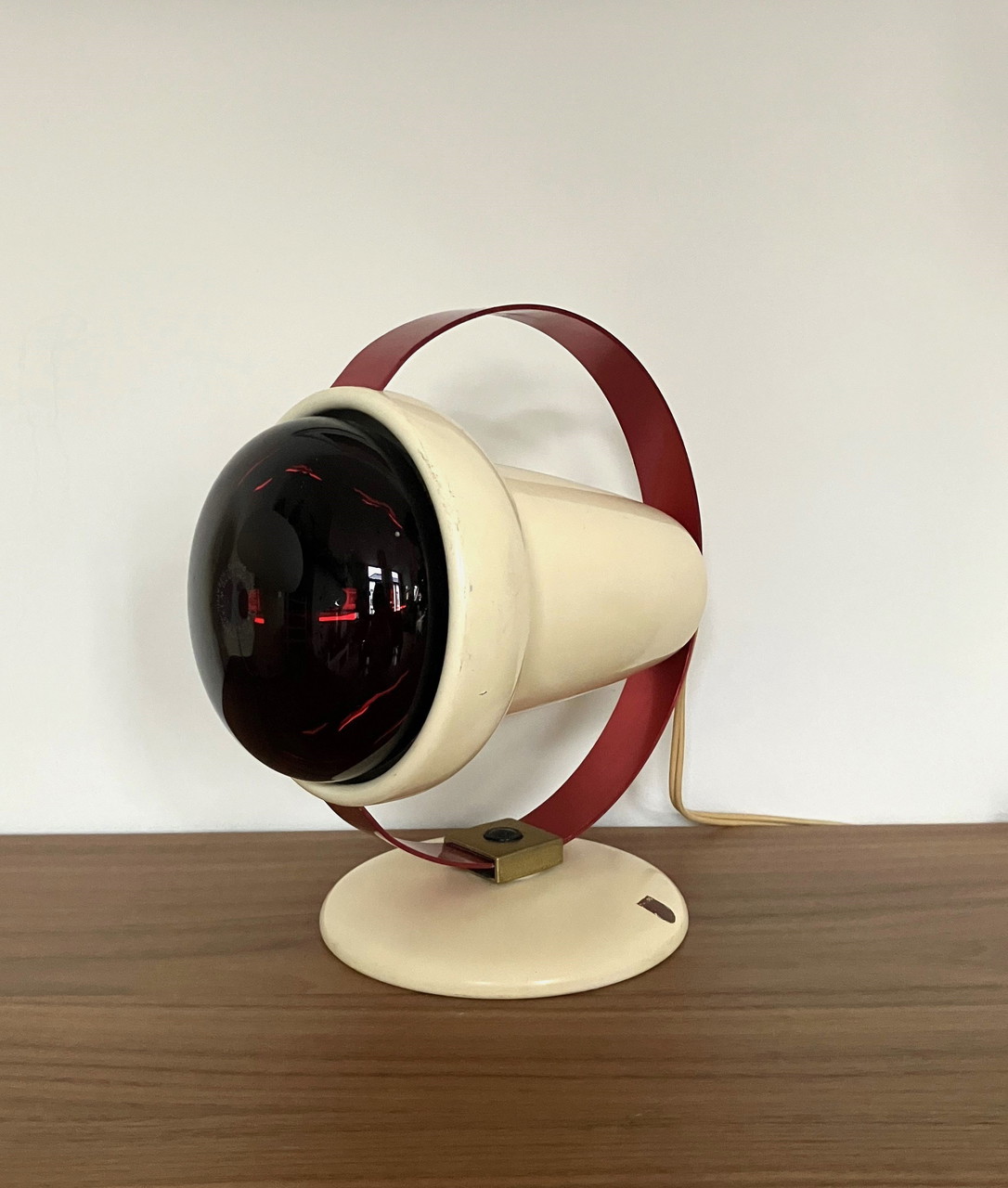 Philips Space Age Lamp - Philips Infraphil 7529 - Charlotte Perriand ...