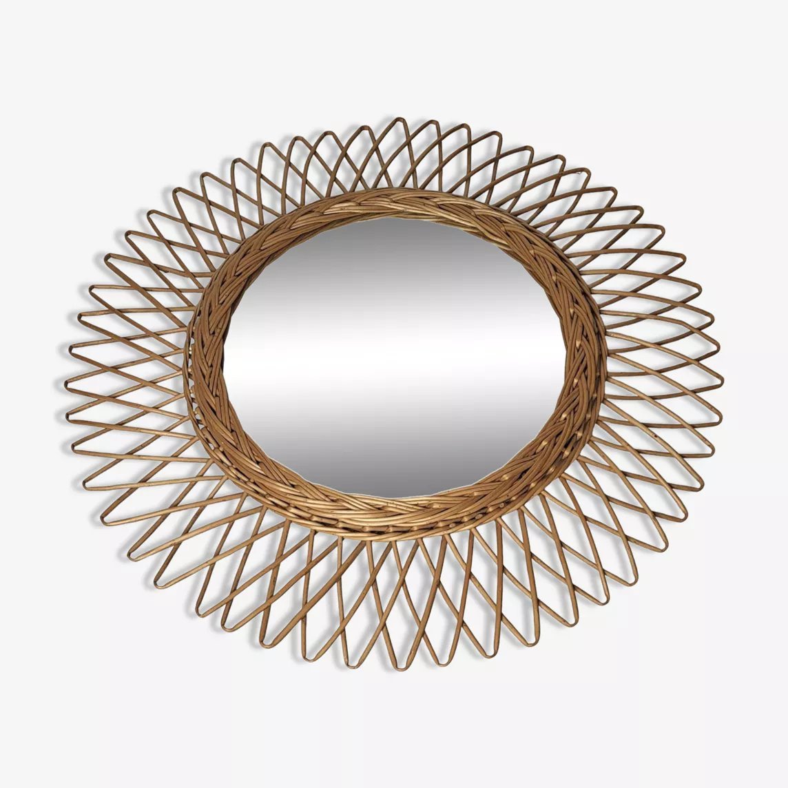 Rattan Sun Mirror 60's | €90 | Whoppah