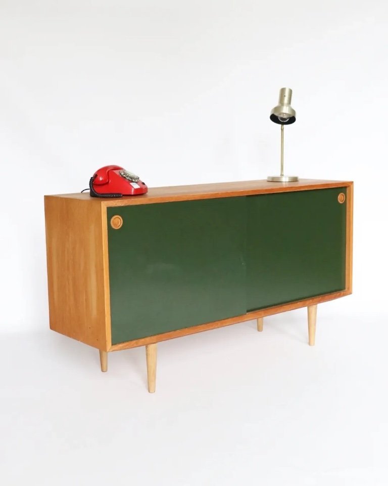 Vintage eiken sideboard Hundevad Deens design tv meubel | €1,150 | Whoppah