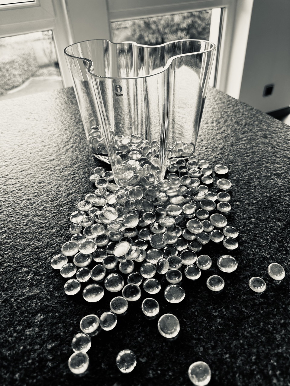 iittala Alvar Aalto Savoy vase / Finland glass transparent | €150 | Whoppah