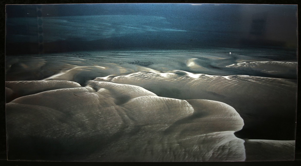 Garnett, William A. - Zandbanken en zeilboot, 1966 - Foto ...