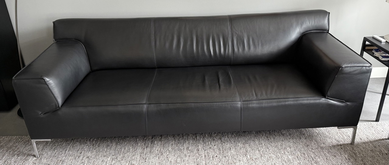 DESIGN ON STOCK BANKEN Leder…. | €500 | Whoppah