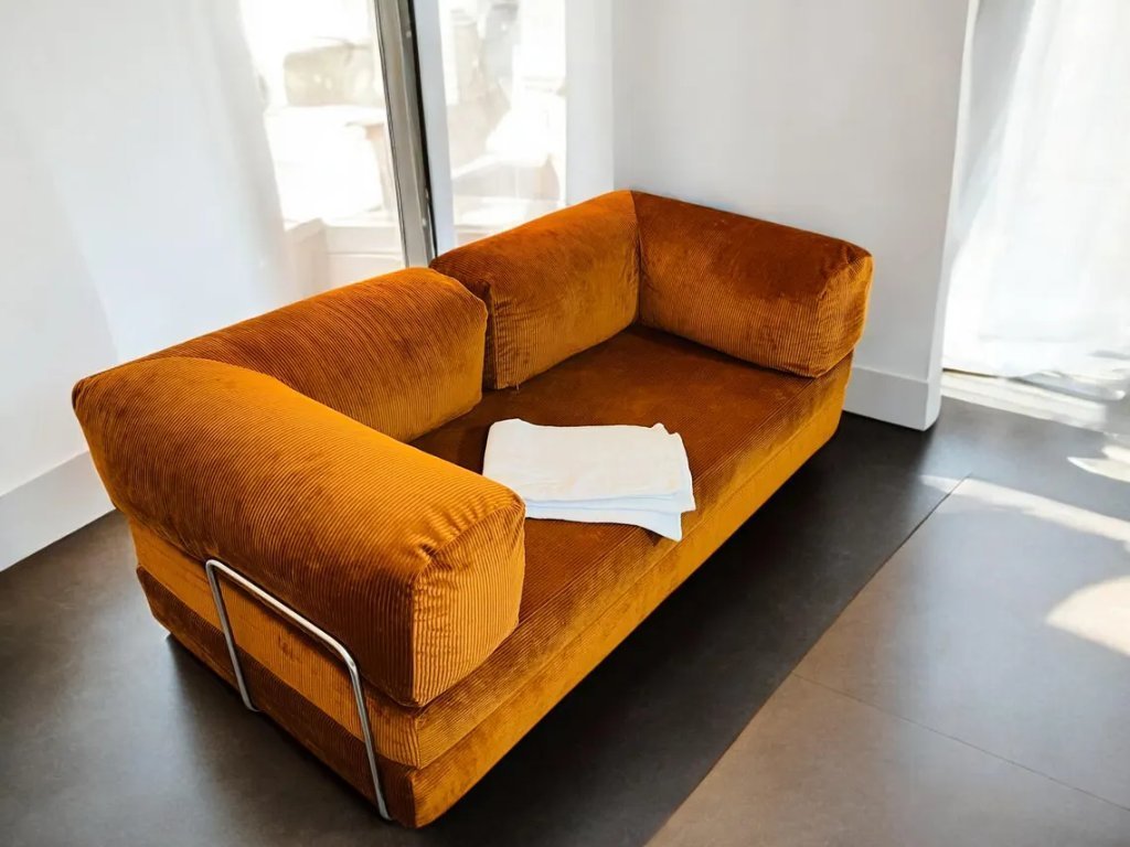 Terrakotta Samt Modulare Sofa Handgemachte Boden Couch mit faltbarem ...