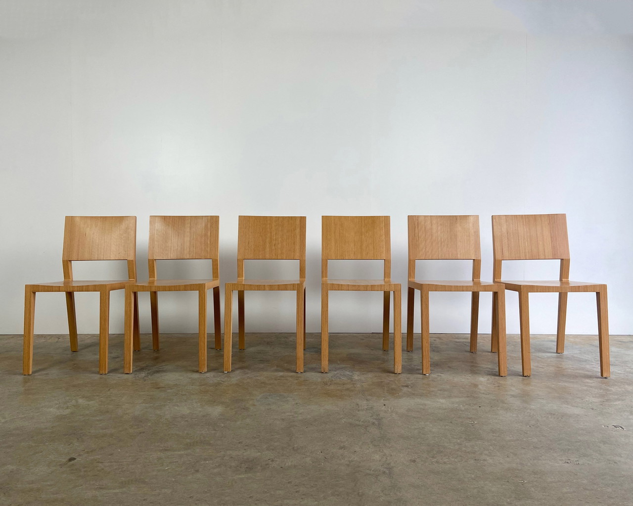 6X Vintage Wooden Design Chair | €585 | Whoppah