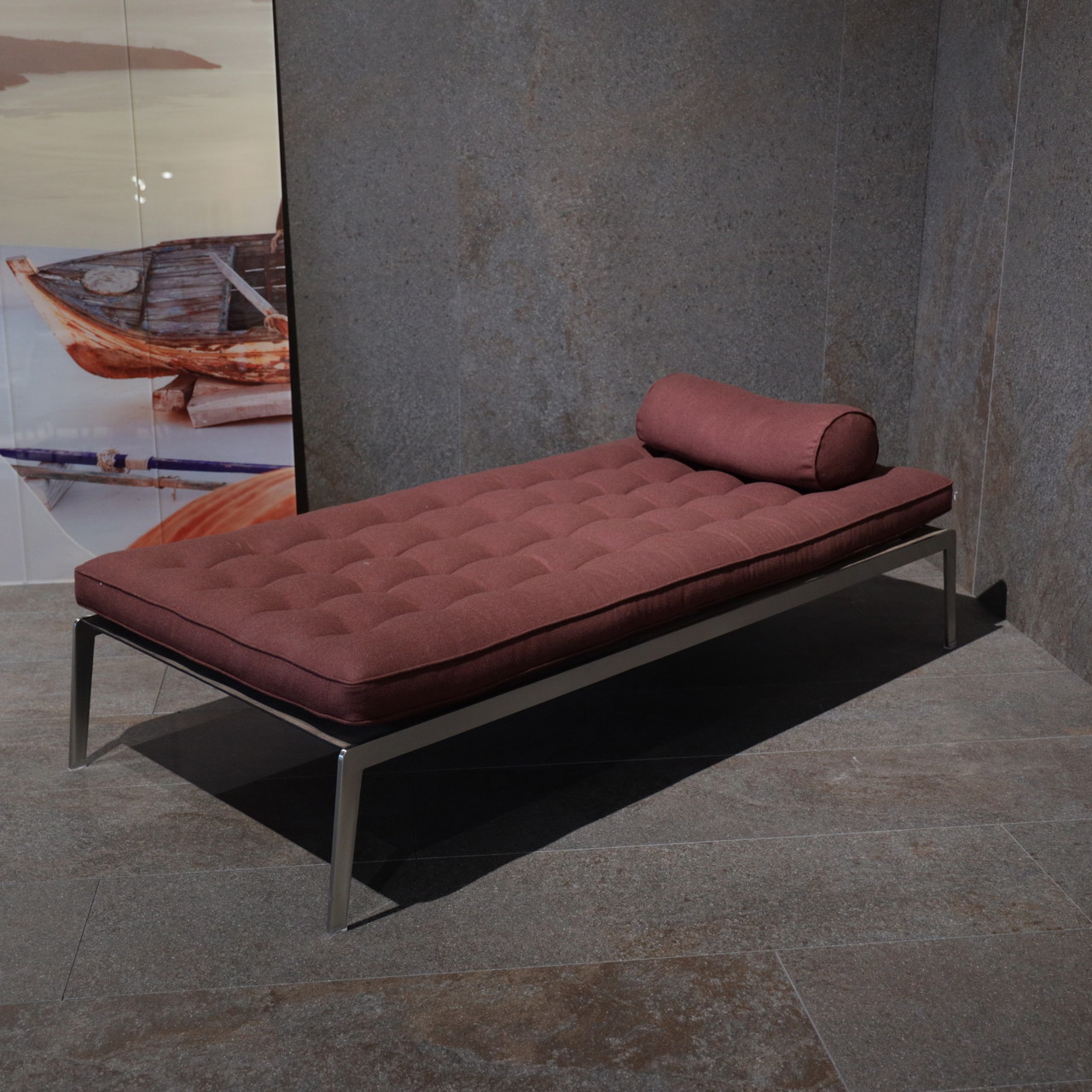 Flexform Magi Bench chaise longue | €3,729 | Whoppah