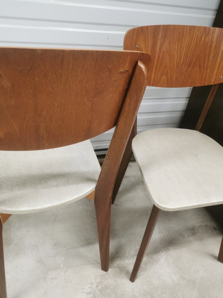 Original Vintage Chairs - 1960s | €125 | Whoppah