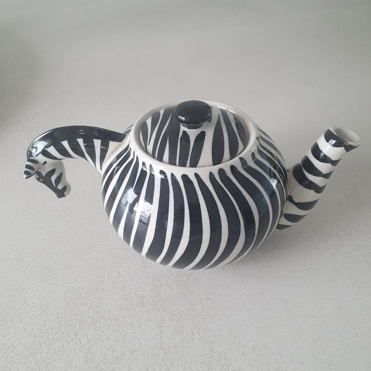 Design theepot. Art Design | €48 | Whoppah