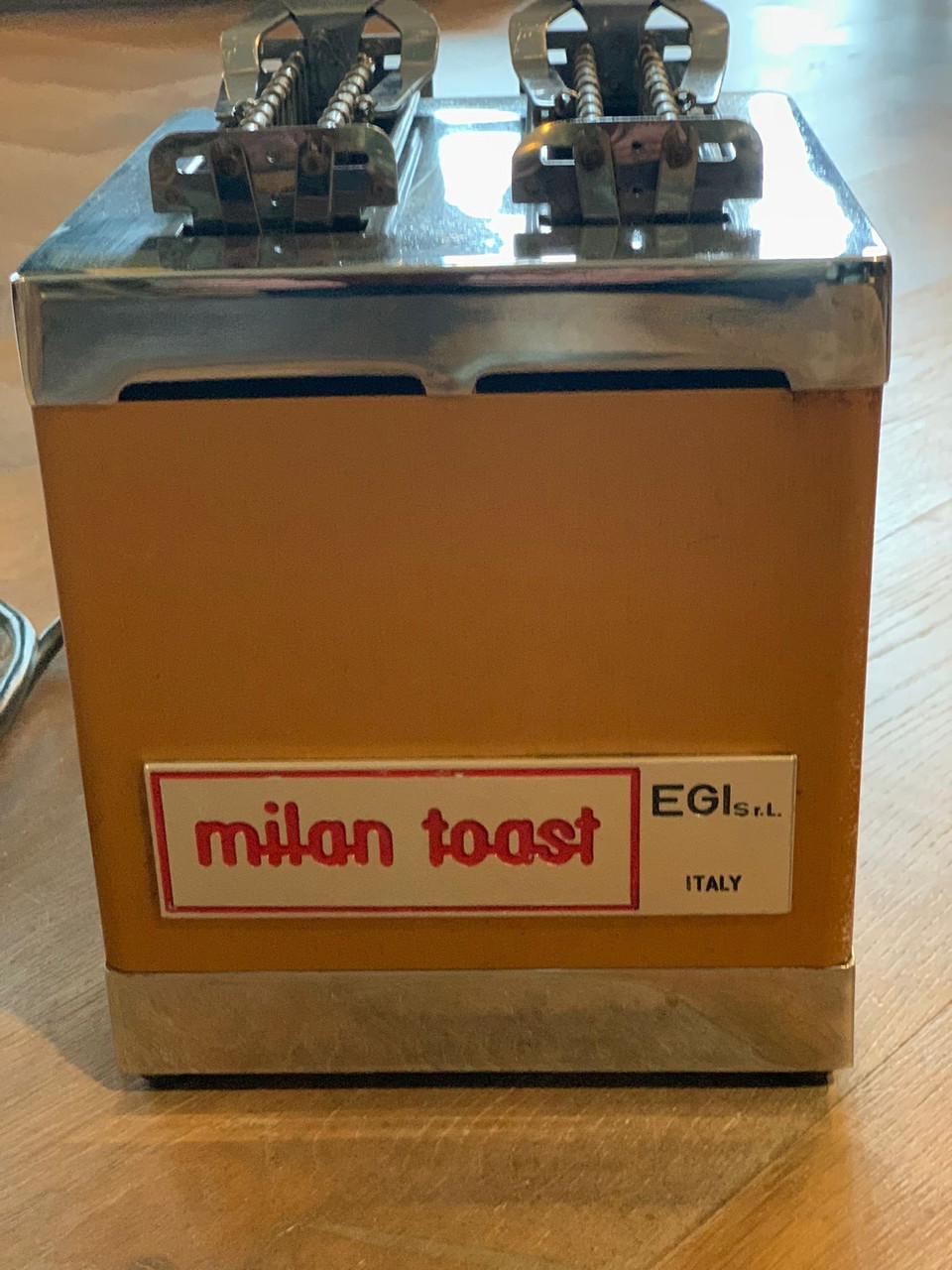 Original Vintage Milan Toast Egi Toaster | €200 | Whoppah
