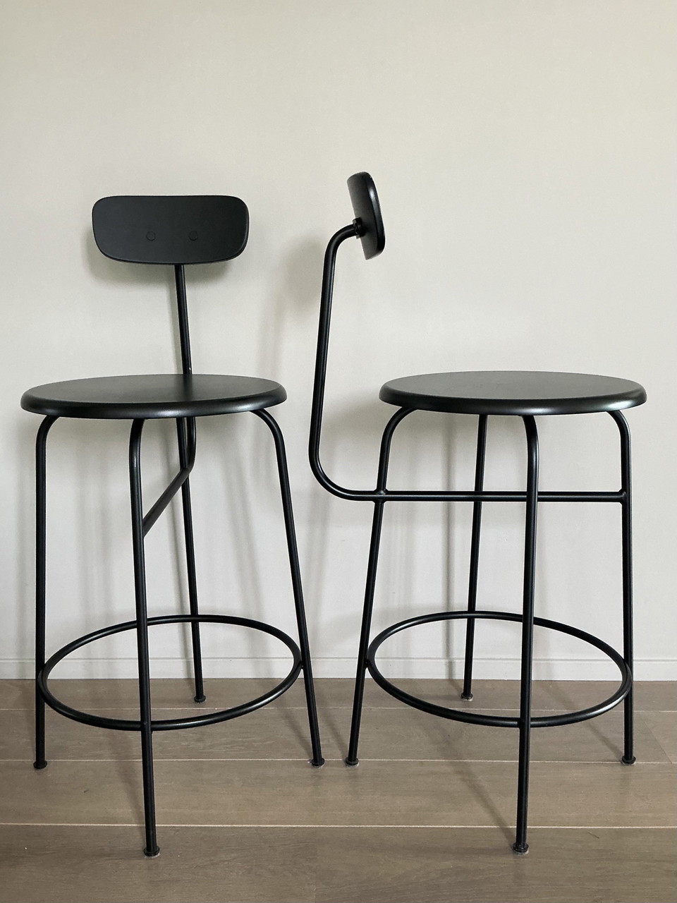 Ensemble de deux tabourets de bar Afteroom, conçu pour Menu (Audo ...