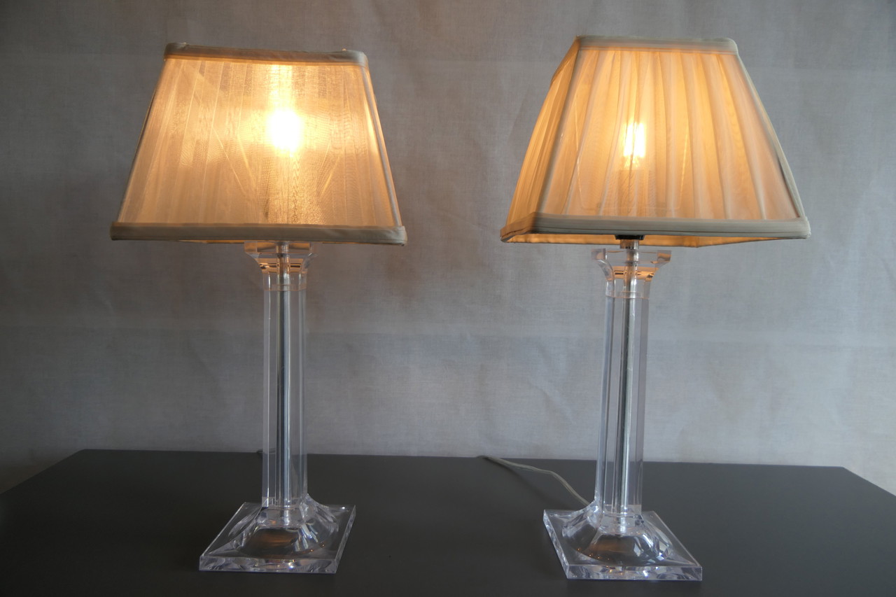 2 Plastic Table Lamps With Shade | €54 | Whoppah