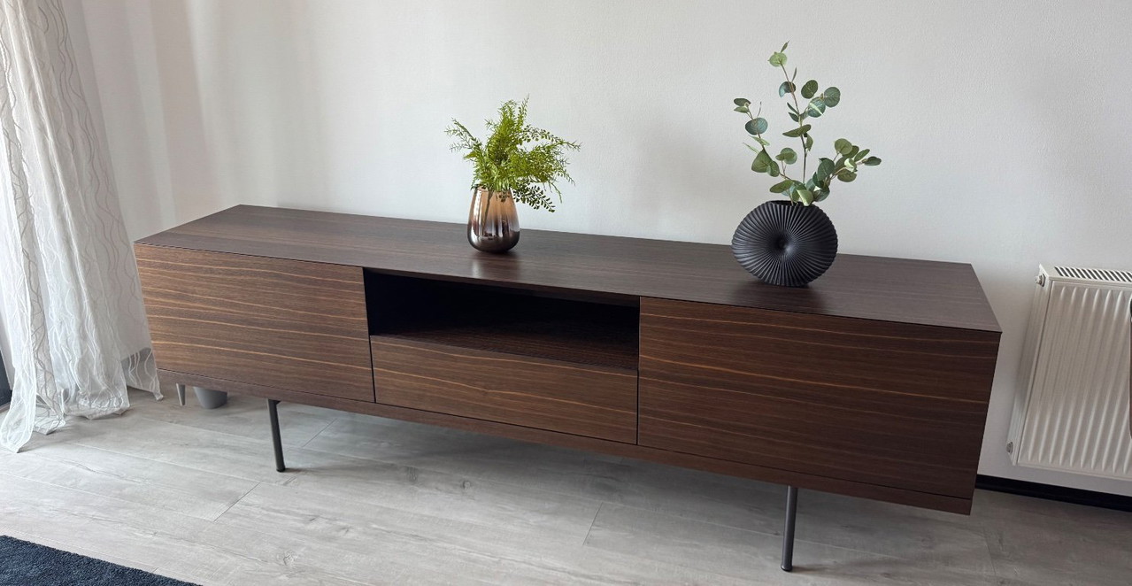 Poliform TV unit | €1,500 | Whoppah