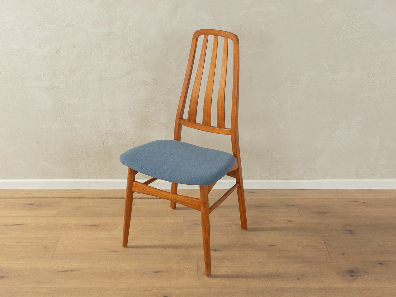 Vamdrup Stolefabrik Dining Chair | €399 | Whoppah