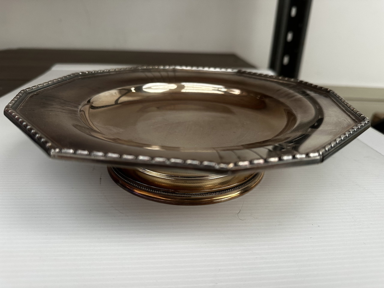 Bowl - Art-Deco Centerpiece in Silver Metal Octagonal Shape | €20 | Whoppah
