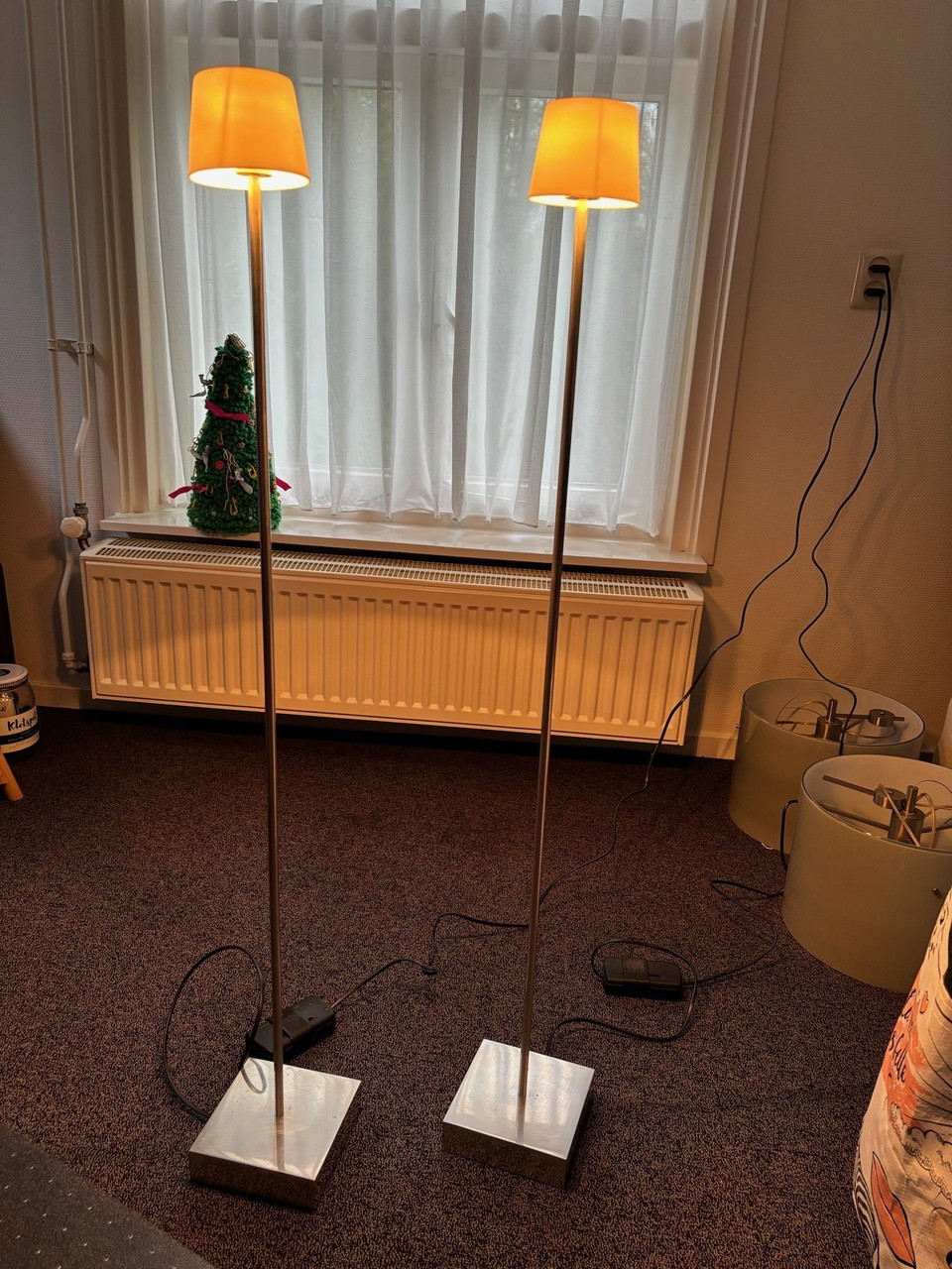 2x Anta - Decor Walther Cut Vloerlamp Staand | €150 | Whoppah