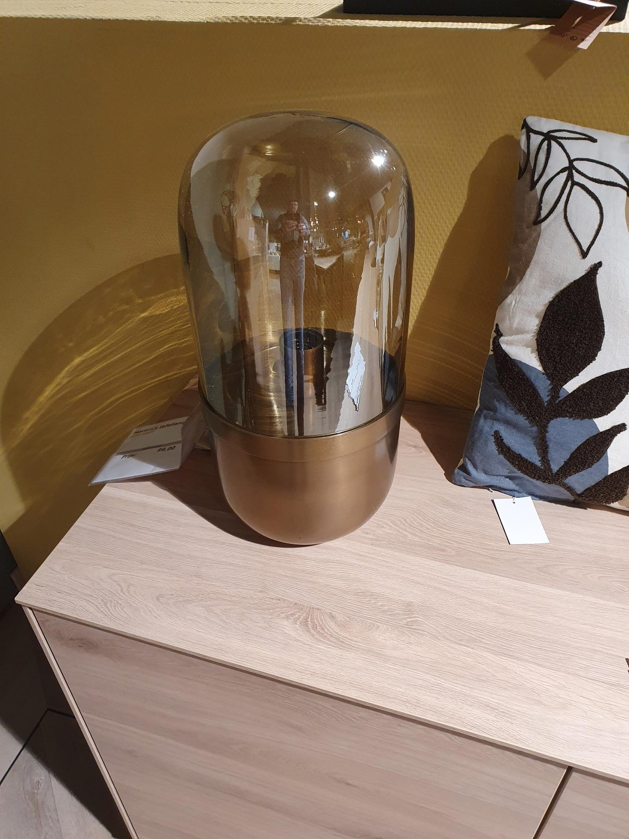 Feelings Maverick table lamp | €49 | Whoppah