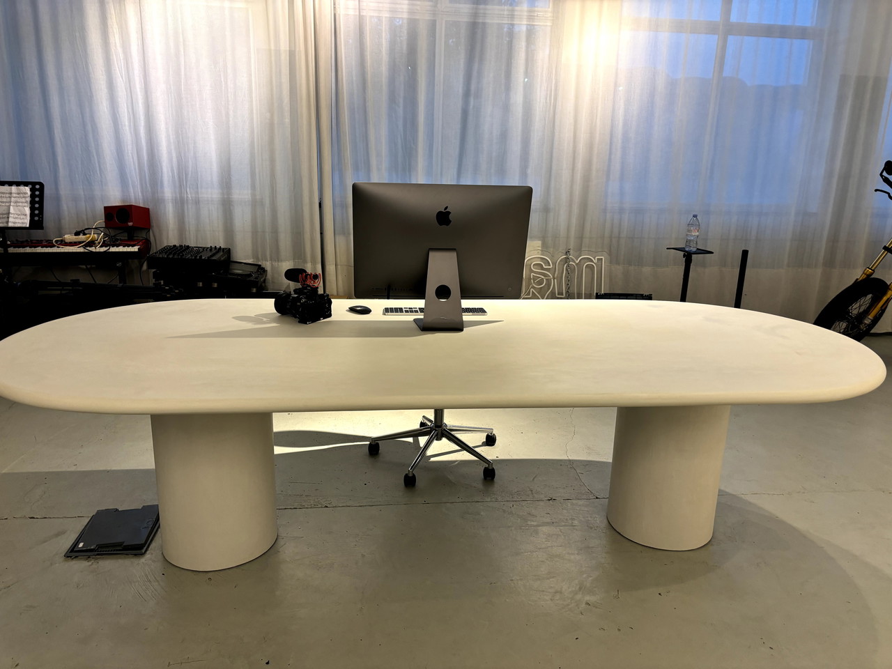 Exclusive Mortex Table | €2,250 | Whoppah