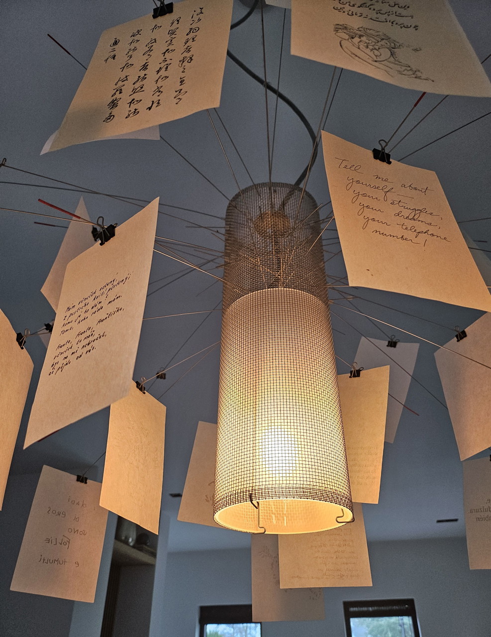 Pendant Lamp Ingo Maurer Zettel'Z 6 | €600 | Whoppah