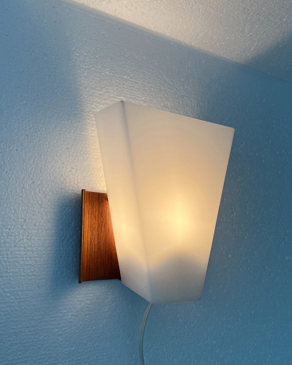 Philips Louis Kalff Wall Light - Nx Series - 1950s | €139 | Whoppah