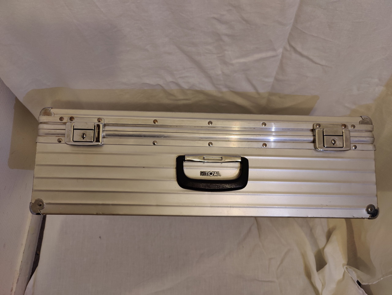 Vintage Aluminium Rimowa Suitcase 60s | €650 | Whoppah