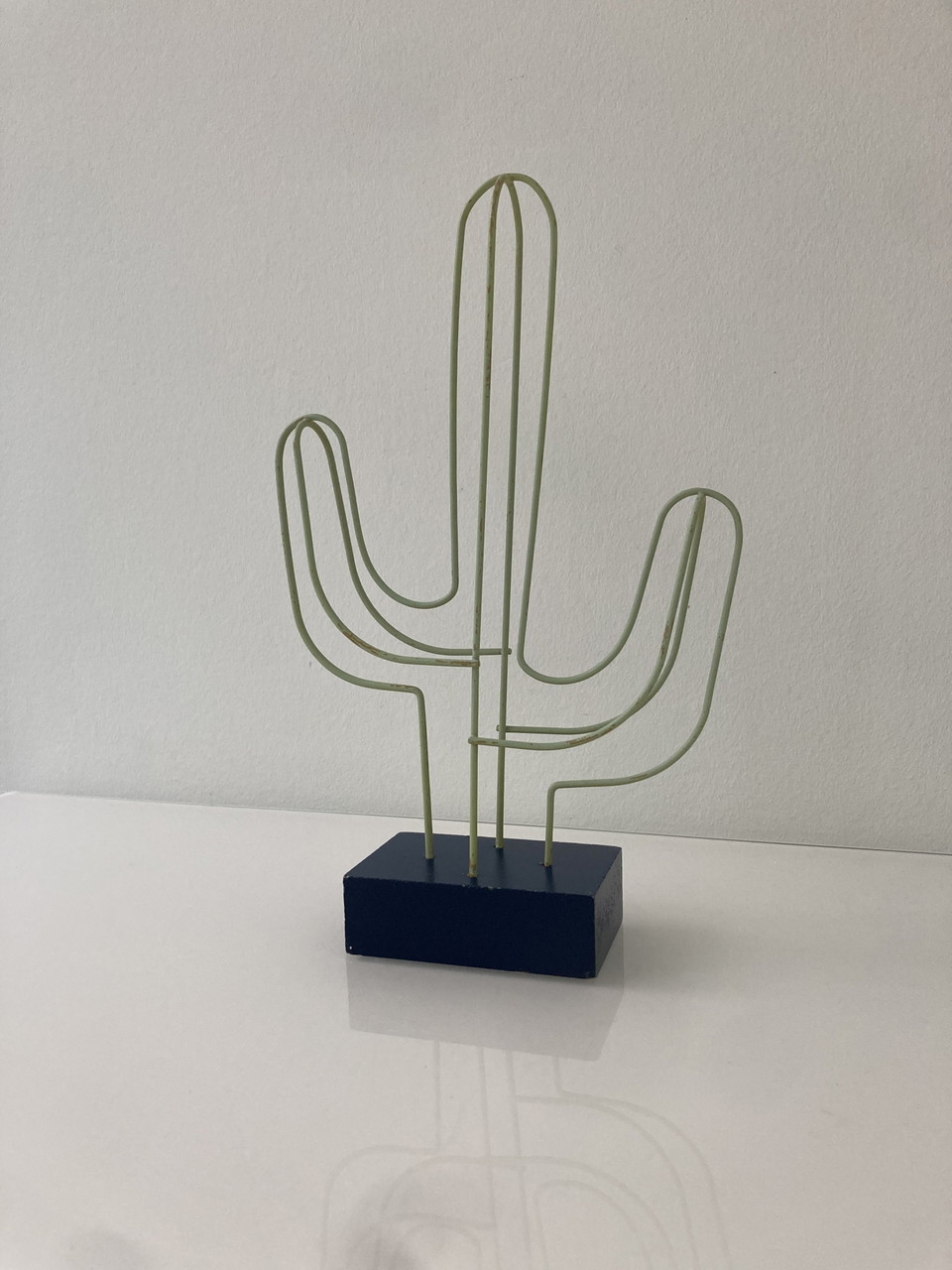 Modern Wire Sculpture Cactus | €24 | Whoppah