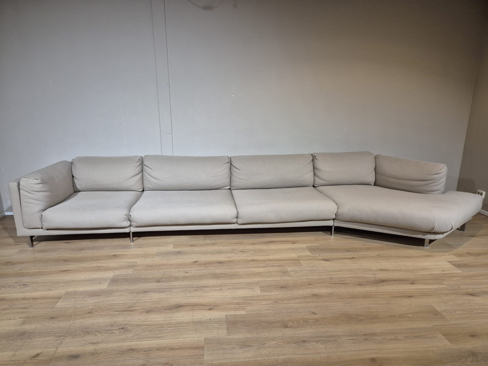 Living Divani - Family XL - Lounge Sofa - Ivory - Fabric | €6,995 | Whoppah