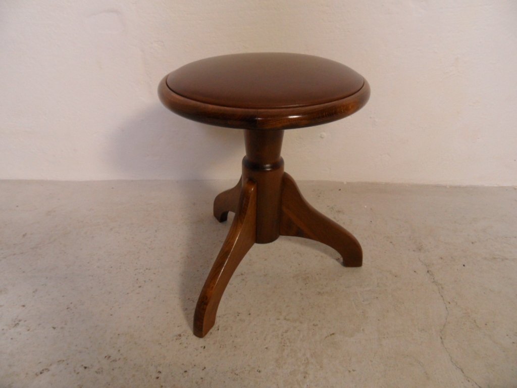 Vintage Piano Stool 1930'S | €165 | Whoppah