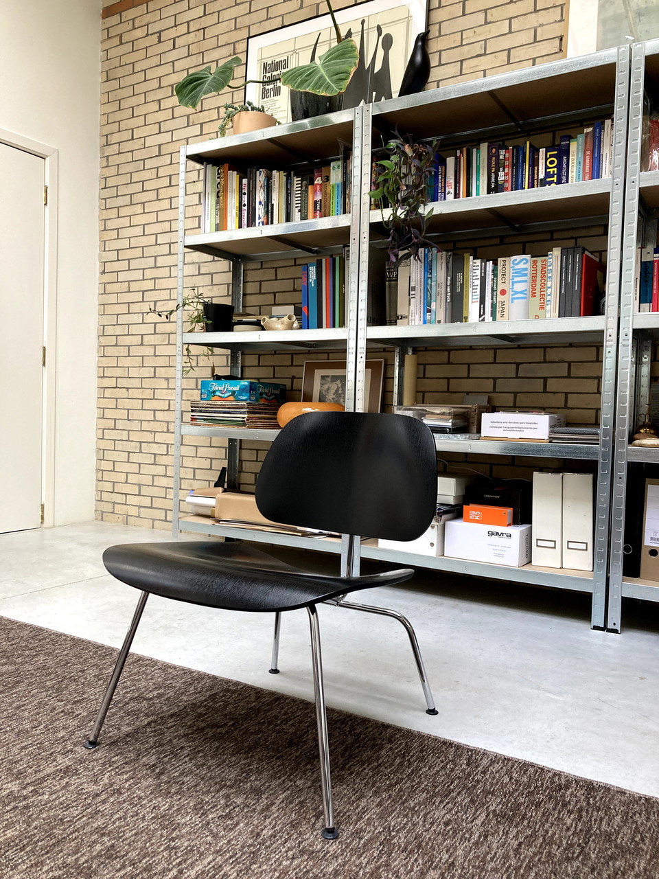 Vitra Lcm Sperrholz | €850 | Whoppah