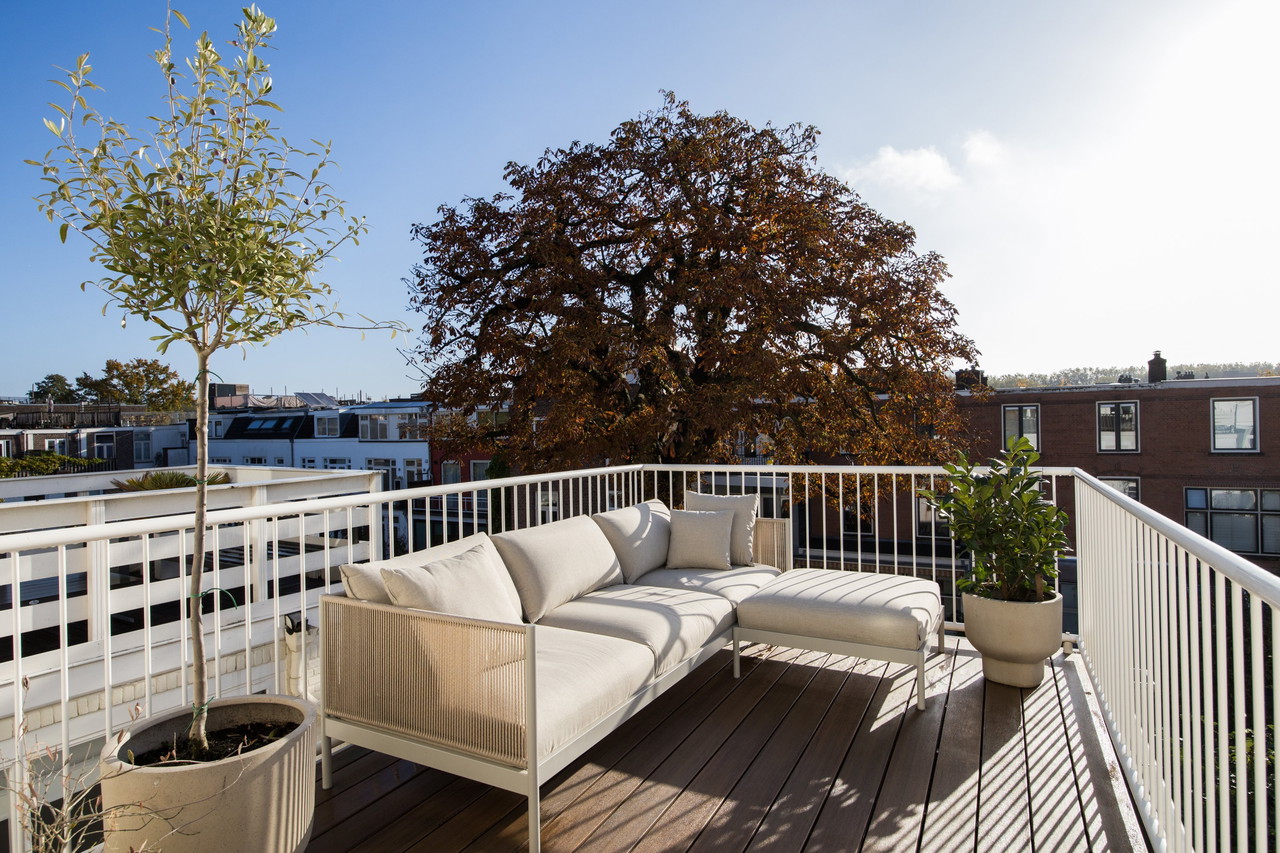 Bolia Track Outdoor Lounge Set + Covers | €3,200 | Whoppah