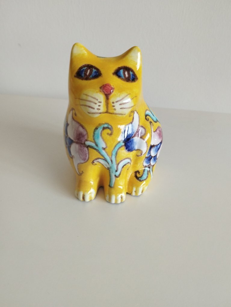 Romano Innocenti, ceramic, cat, signed, hand-painted | €130 | Whoppah