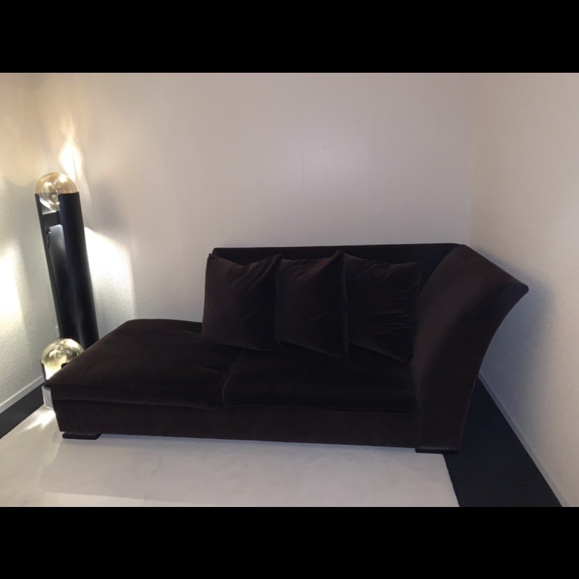 Eric Kuster Mercer chaise longue | €1,500 | Whoppah