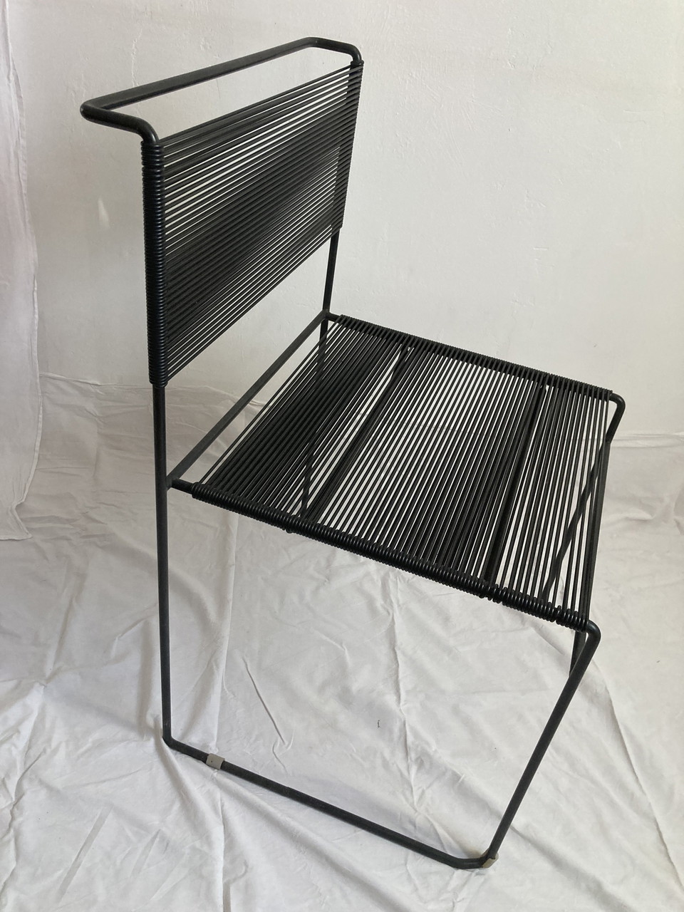 Fly Line Spaghetti Chair By Giandomenico Belotti | €320 | Whoppah