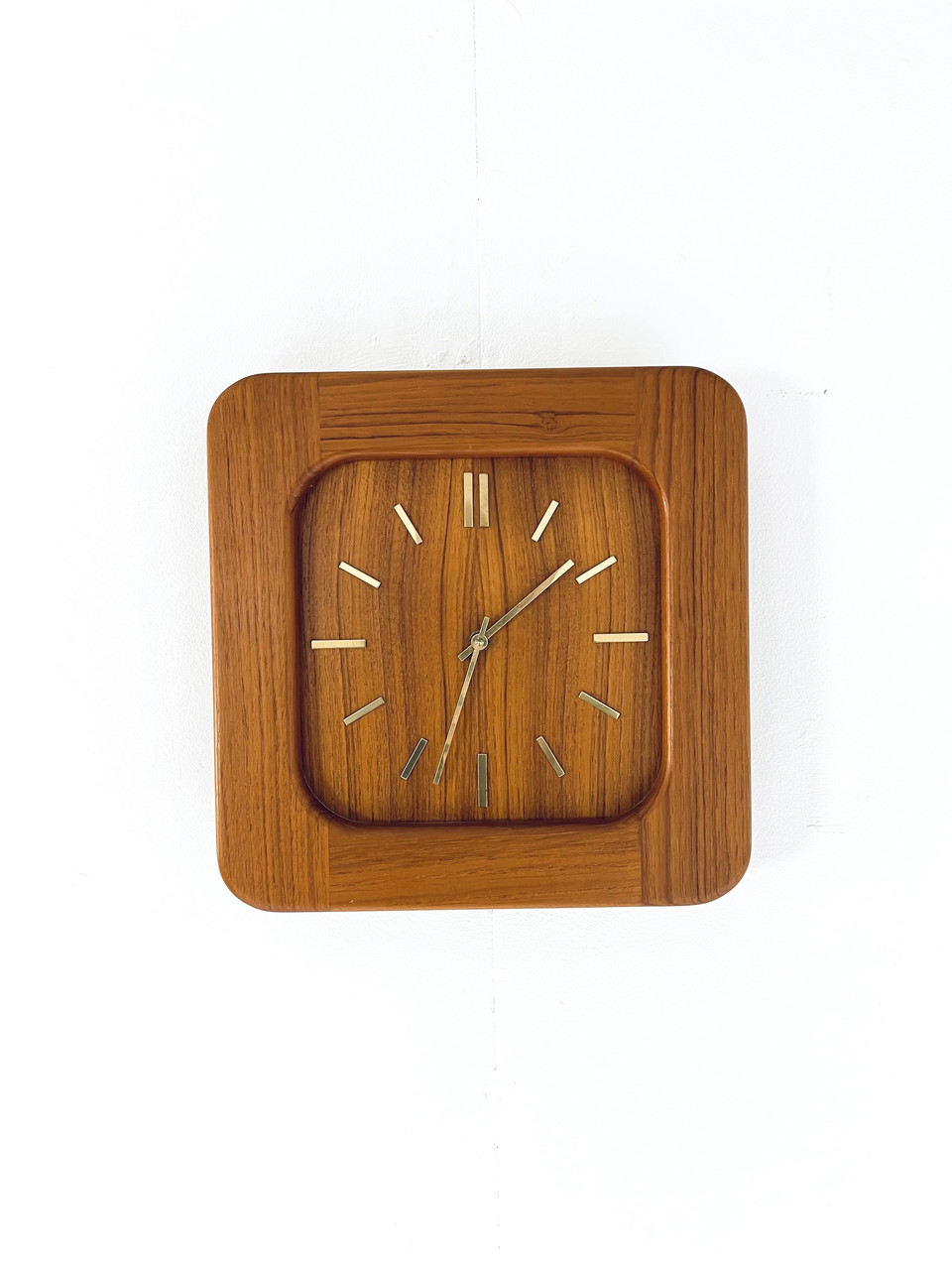 Danish Teak Clock, DANclock '70 | €225 | Whoppah