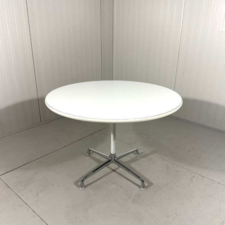 Charles & Ray Eames round dining table Herman Miller 1960's | €1,785 ...