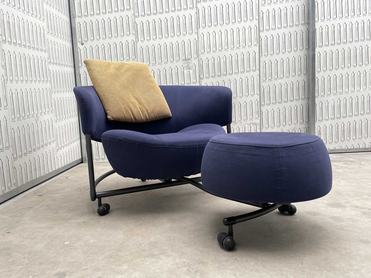 Girotonda Armchair Francesco Binfaré For Cassina, 1990s | €550 | Whoppah