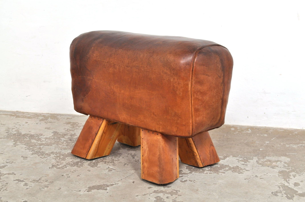 Vintage Turntable / Stool | €595 | Whoppah