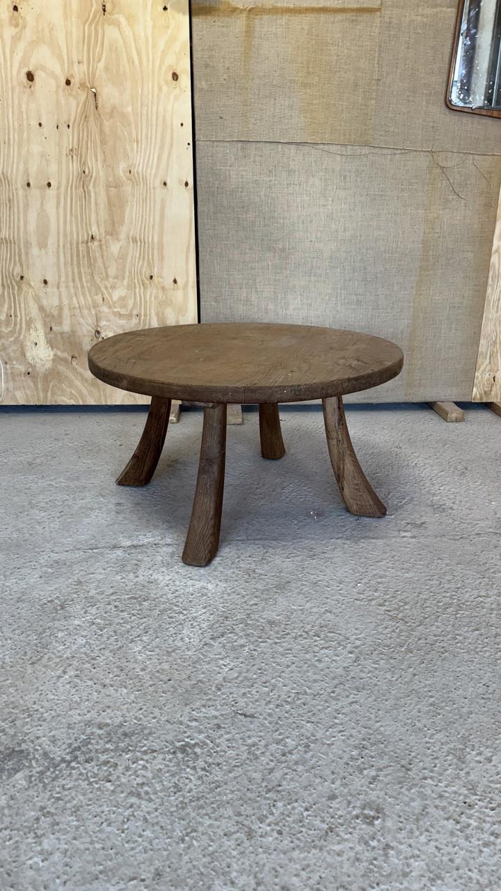 Round Oak Table, Japandi Style | €145 | Whoppah