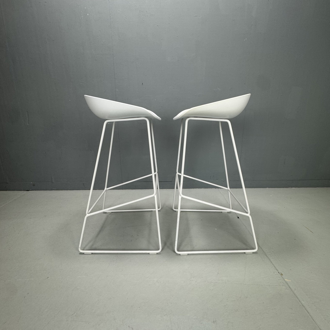 2 St Hay Ace 38 Barhocker von Hee Welling | €300 | Whoppah