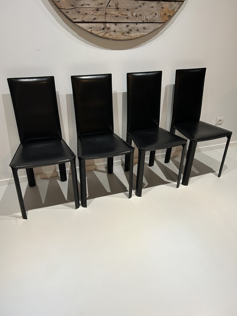 4 X The Couro Of Brazil Chair | €450 | Whoppah